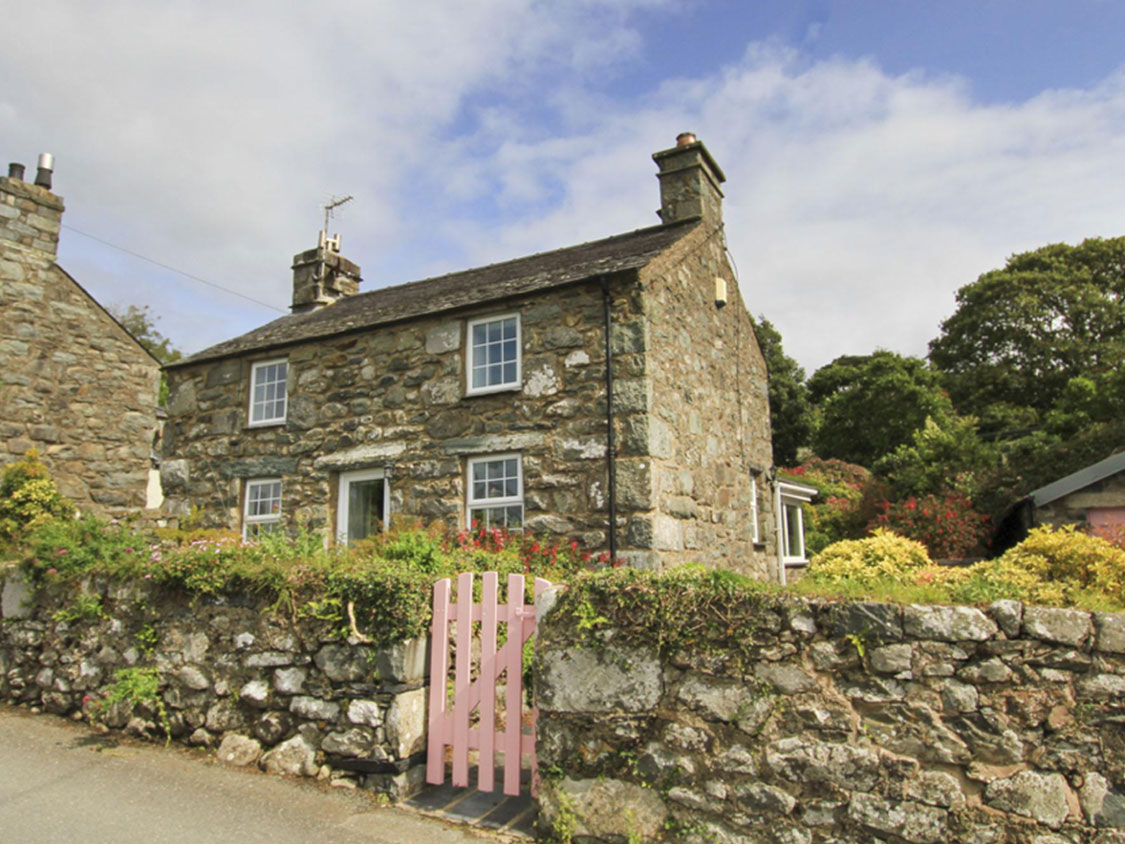 Let Your Cottage | North Wales' Holiday Letting Experts| Menai Holiday ...